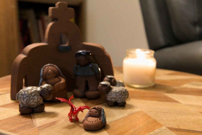 Roundup: Baby Jesus in the rubble of Gaza, a dragon at the Nativity ...