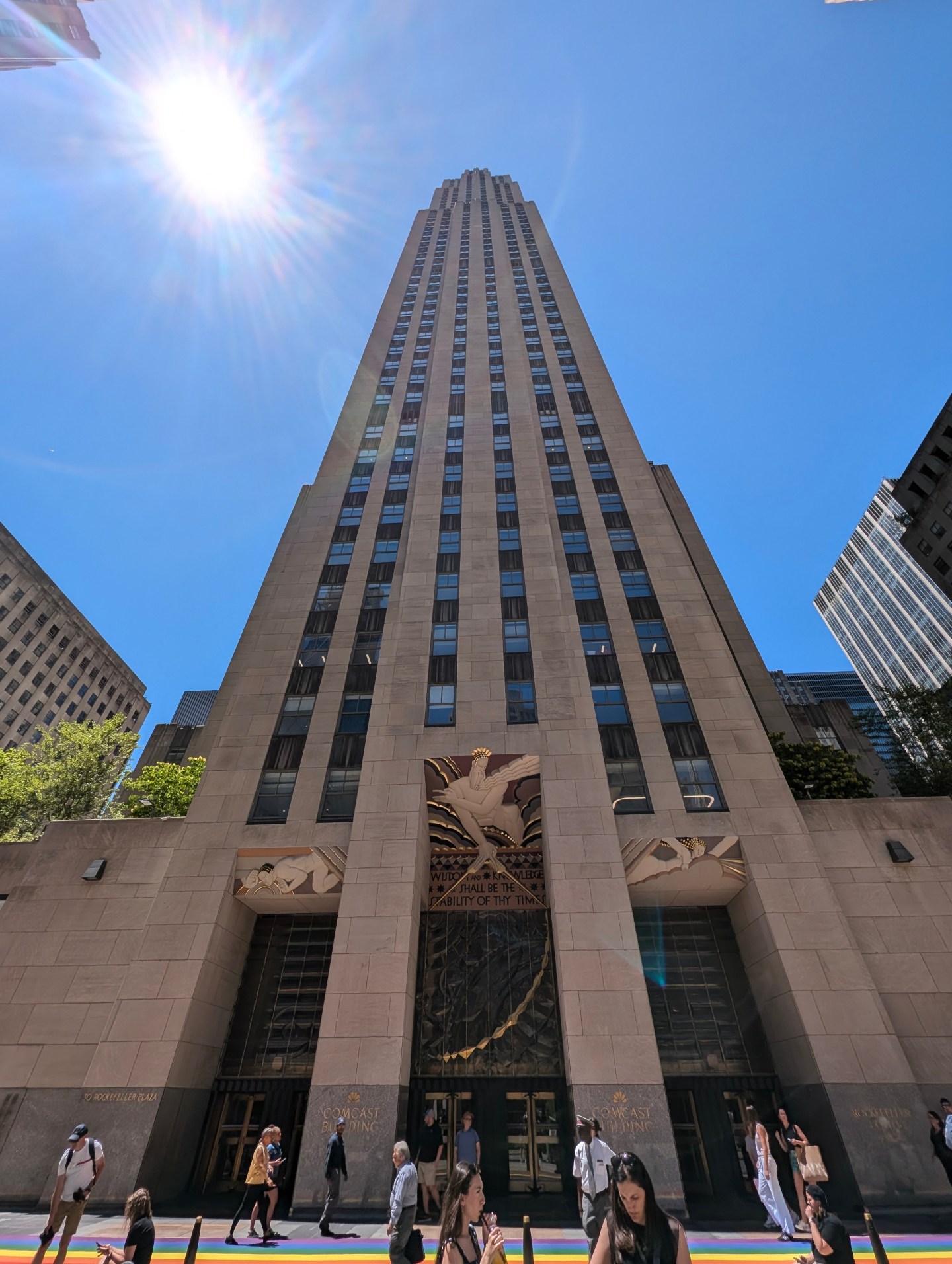 Art deco Wisdom sculpture at Rockefeller Center – Art & Theology